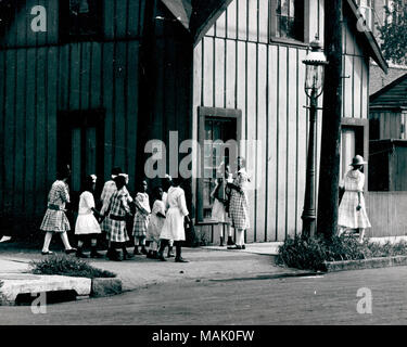 People gather at the middle school in Conflans-Sainte-Honorine ...