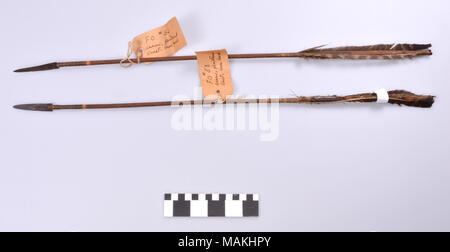 Pair of Native American Arrows Stock Photo - Alamy