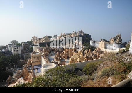 Jain temples on the top of Shatrunjaya Hill, Gujarat, India Stock Photo ...