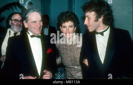 Pierre Cardin, Raquel Welch and husband Andre Weinstein 1982 Photo By ...