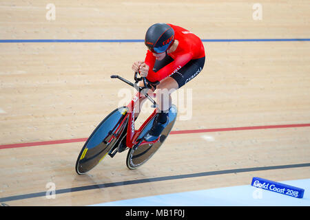 Australia competes in the men's 4000m team pursuit qualifying during ...