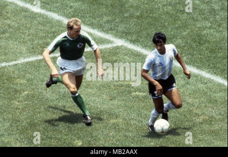 KARL HEINZ RUMMENIGGE WEST GERMANY 16 March 1986 Stock Photo - Alamy