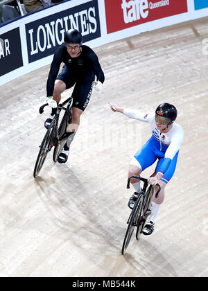 New Zealand's Sam Webster (right) and Australia's Matthew Glaetzer race ...