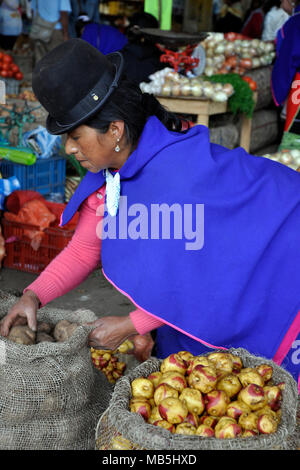 Colombia, Cauca district, Silvia, daily life Stock Photo - Alamy