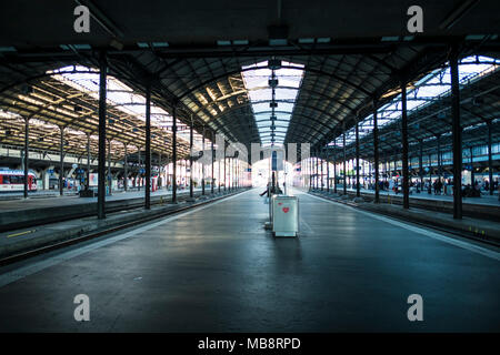 Lucerne railway station Bahnhof Luzern, Switzerland, Europe Stock Photo ...