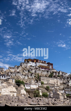 Dramatic blue sky with wispy white clouds and atmospheric light ...
