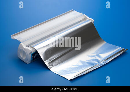 Bacofoil easy cut kitchen foil dispenser Stock Photo - Alamy