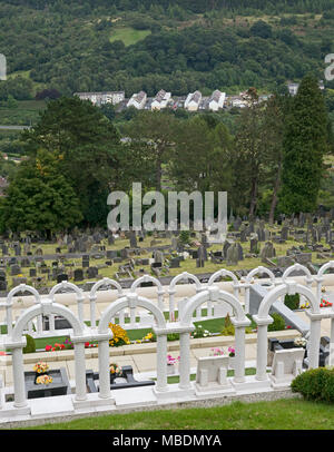 Memorials and grave markers in Aberfan Cemetery to children killed in ...