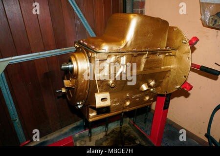 TRIUMPH SPITFIRE MK IV 1296CC ENGINE Stock Photo - Alamy