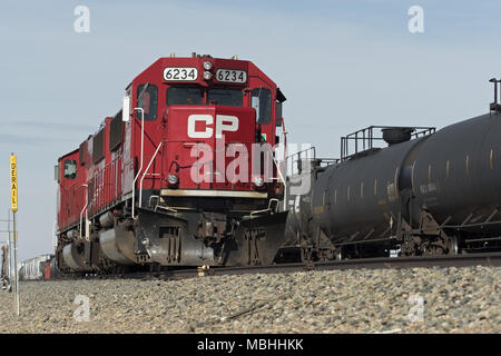 Canadian Pacific Railway locomotives and tanker rail cars, CP main line ...