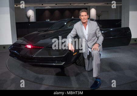 DAVID HASSELHOFF, K.I.T.T., KNIGHT RIDER, 1982 Stock Photo - Alamy