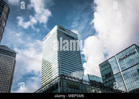 Global headquarters of HSBC Group at 8 Canada Square, Canary Wharf, London. Steel framed ...