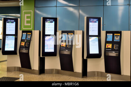 hong kong MTR ticket machine Stock Photo - Alamy