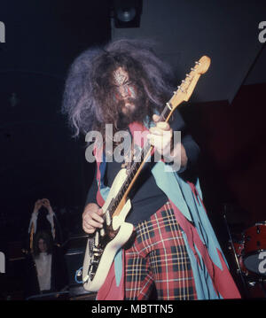 WIZZARD - UK pop group with Roy Wood in 1974 Stock Photo - Alamy