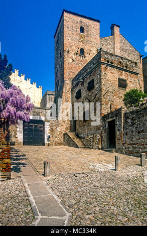 Italy Veneto Monselice The castle Stock Photo - Alamy