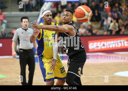 David Godbold #25 (Phoenix Hagen) and Josh Young #8 (Rasta Vechta) in ...