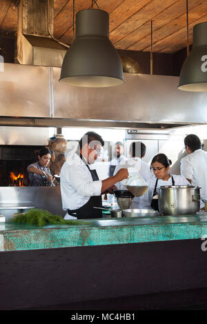 Kitchen Corazon de Tierra, Valle de Guadalupe, Baja California, Mexico ...