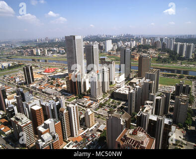 Vista aerea, Avenida Luis Carlos Berrini, Brooklin Novo, Sao Paulo ...