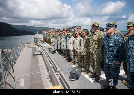 PUERTO BARRIOS, Guatemala (April 05, 2018) Sailors applaud from the flight deck of the Military ...