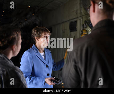 Eileen M. Collins first woman to command a Space Shuttle mission Stock ...