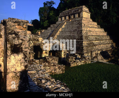 Inscriptions at the Pyramid of the inscriptions in Palenque Stock Photo ...
