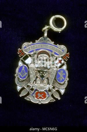 MASONIC - DOUBLE-HEADED EAGLE. The double-headed Eagle in the light of ...