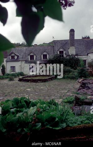 Haunted Places - Chambercombe Manor. The Manor of Chambercome (mainly ...