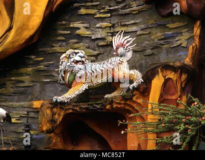 Chinese Mythology The Fu Dog, or dragon dog which acts as guardian ...