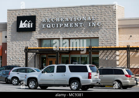 REI (Recreational Equipment, Inc) storefront, sign and logo at a Stock ...