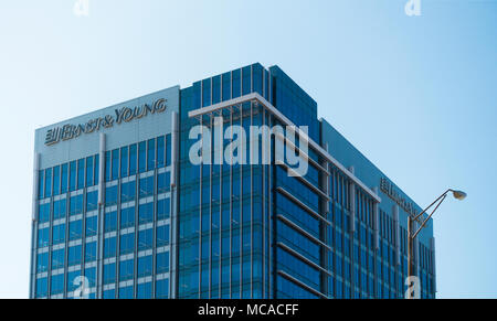 Ernst & Young tower Cleveland Ohio Stock Photo - Alamy