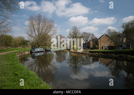 Boats on the River Lea Navigation canal, Hackney Wick, East London UK ...
