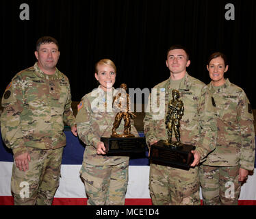 US Army - 205th Military Intelligence Brigade Shoulder Sleeve Insignia ...