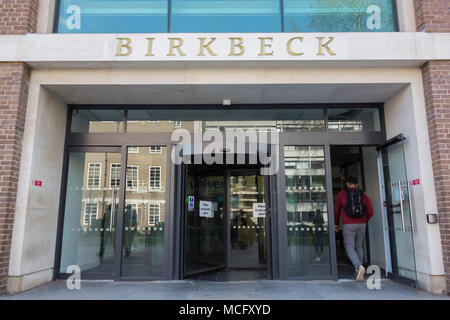 The entrance to Birkbeck, a public research university which is part of ...