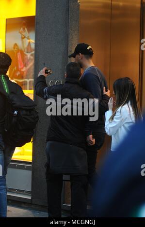 NO WEB SPECIAL FEE . Gianluigi Donnarumma and girlfriend Alessia ...
