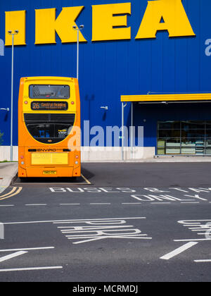 Ikea Dedicated Bus, Ikea Superstore, Calcot, Reading, Berkshire ...