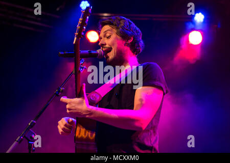 The young German singer and songwriter Benne live at Kofmehl Solothurn ...