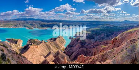 Negratín reservoir in the desert Stock Photo - Alamy