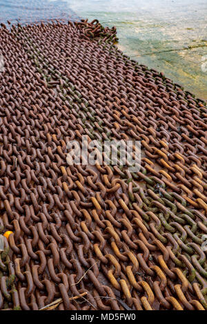 Old Floating Bridge, Chain Ferry, Cowes, Isle of Wight, England, UK, GB ...