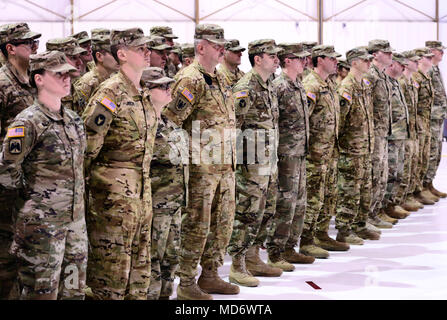 Soldiers from the 1st Battalion, 189th General Support Aviation ...