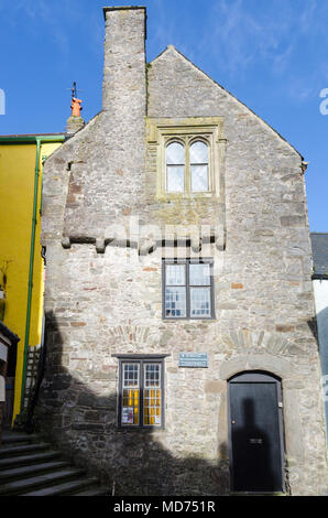 The Tudor Merchant's House in Quay Hill, Tenby showing 15th century ...