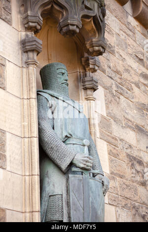 Statue of William Wallace, Edinburgh Castle, Scotland. Unveiled in 1929 ...
