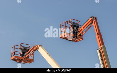 Cherry picker forklift with cage - alohaOlfe