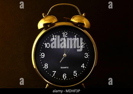 Clock set to midnight 12 o'clock Stock Photo - Alamy