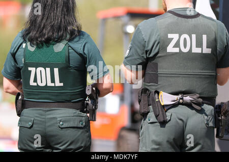 20 April 2018, Germany, Bremerhaven: The uniform of a customs officer ...