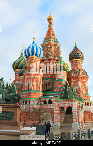 Cathedral of Saint Basil the Blessed, St. Basils Cathedral, Moscow ...