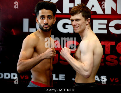 Ricky Starkey (right) and Qais Ashfaq in action in the Bantamweight ...