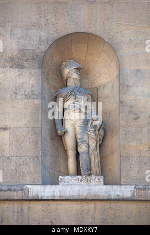 Statue du général Drouot Stock Photo - Alamy