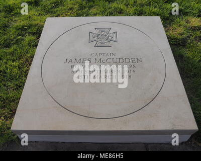 Sheerness, Kent, UK. 21st April, 2018. A new memorial to leading WW1 ...