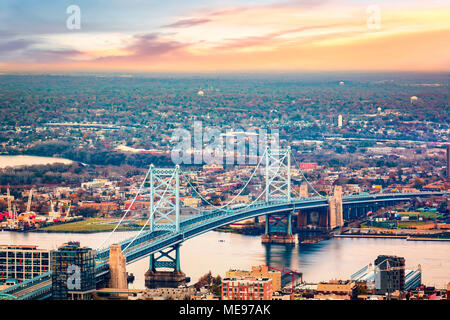 Aerial view of Ben Franklin Bridge and Philadelphia skyline Stock Photo ...