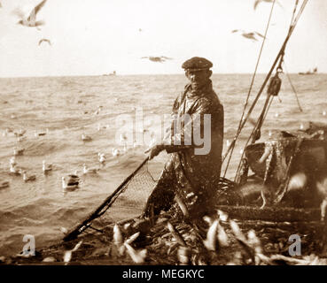 Herring fishing, Great Yarmouth, early 1900s Stock Photo: 181075790 - Alamy